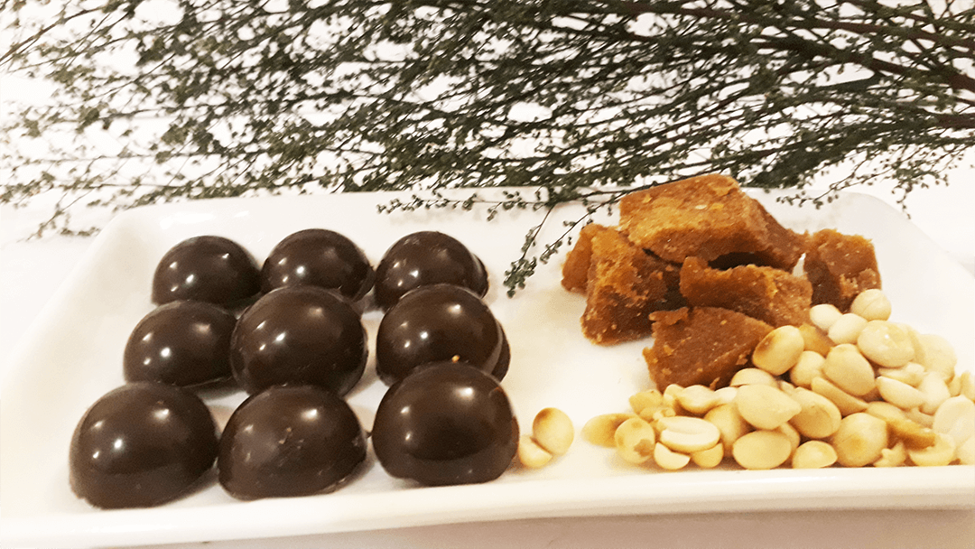 Khajoor Gur Chocolate | Healthy | Homemade | Heritage On My Plate